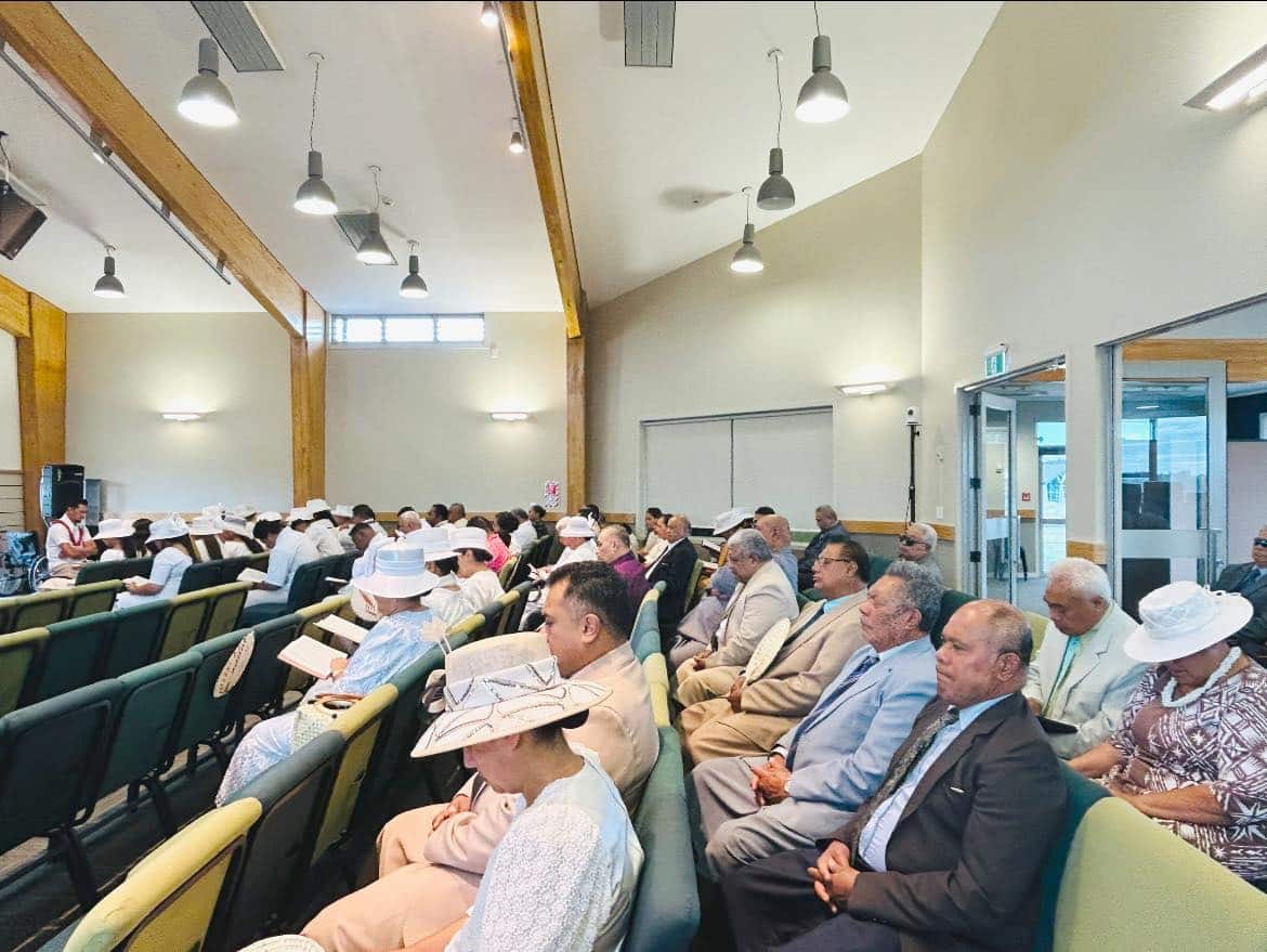 Osifeagaiga le EFKS Everglade i Manukau ma Rev Valoaga Ropati ma le faletua