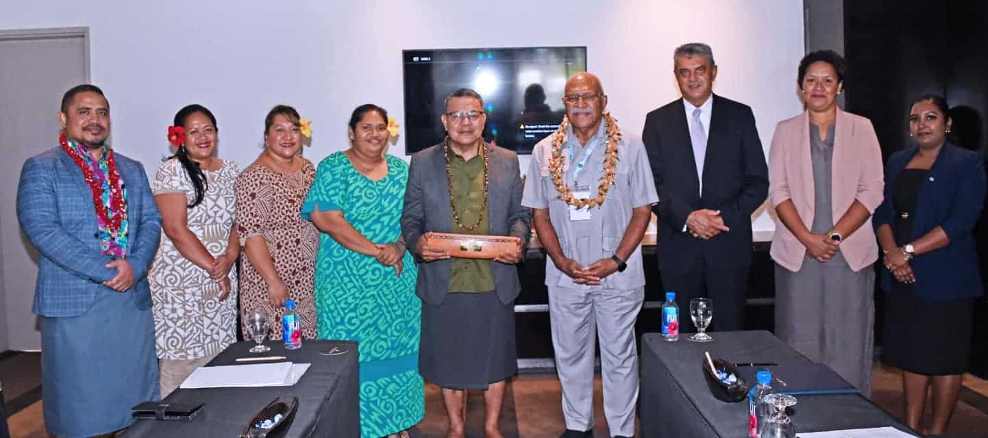 Faasoa le Palemia o Fiti i le Minisita o Faalapotopotoga Tuma’oti a le ...