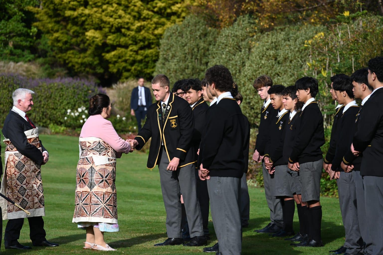 Faagasolo le asiasiga taualoa a le afioga i le Ao Mamalu o le Malo i ...